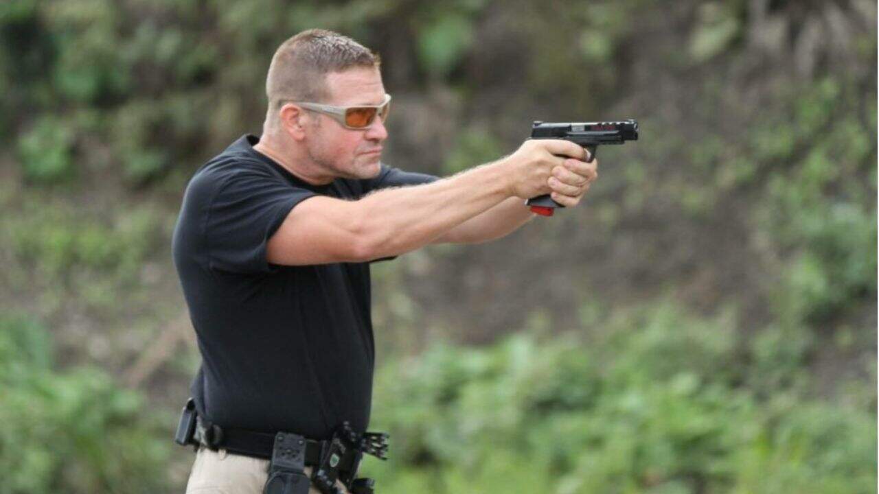 Best Firearms Instructors: #1 Handgun Shooting Tips